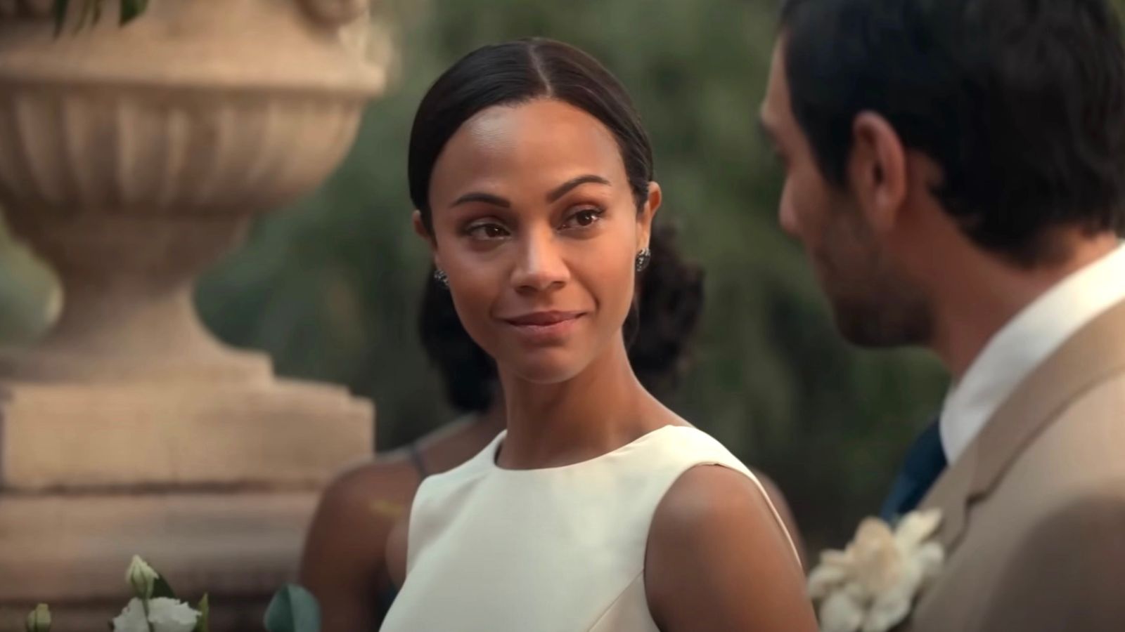 Une Comédie Romantique En Larmes De Zoe Saldana A éclipsédahmeretthe